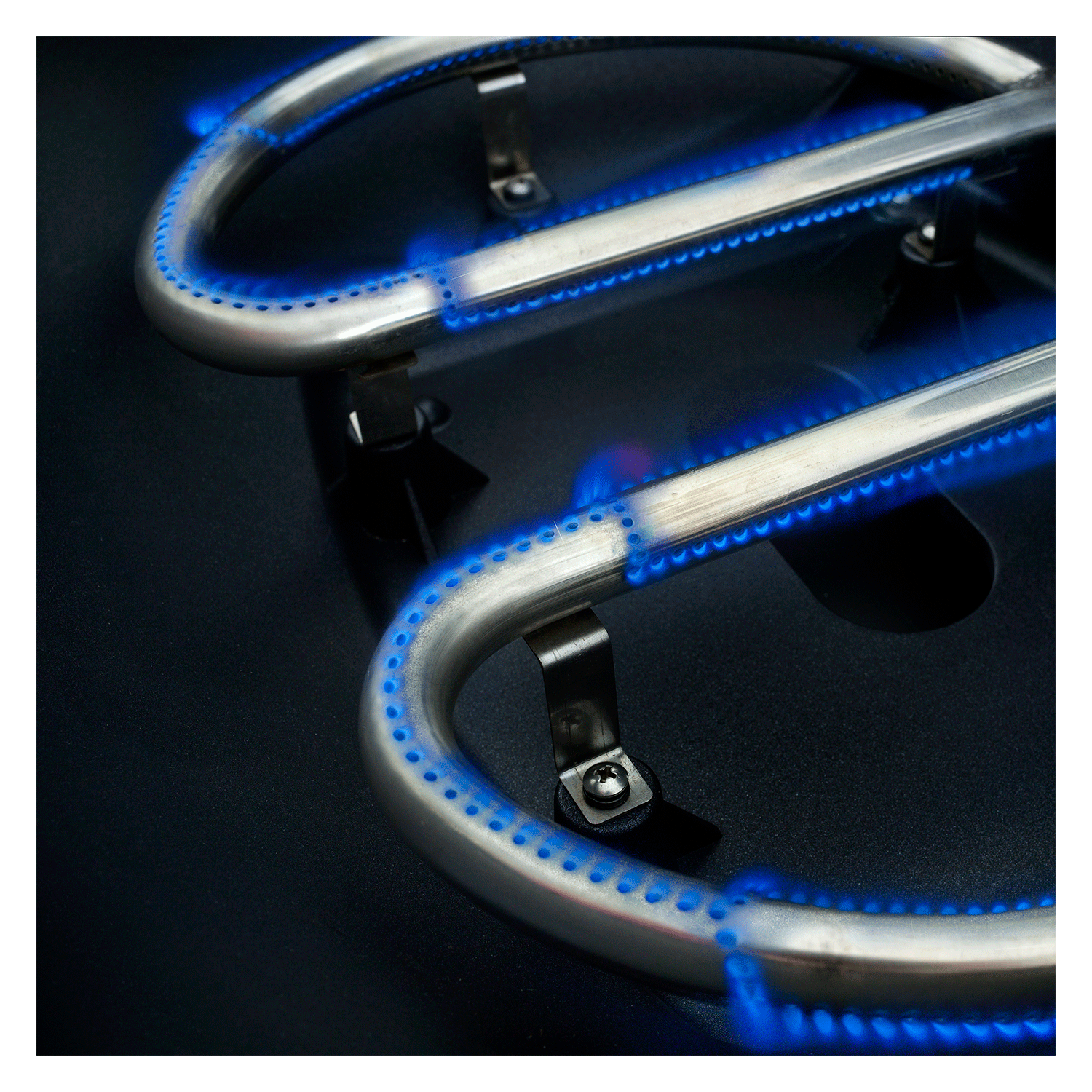 BUGG Portable BBQ With Stand Amber BB49924 | BeefEater